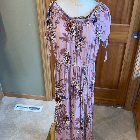 Band of Gypsies | Dresses | Band Of Gypsies Maxi Open Slit Exposing ...